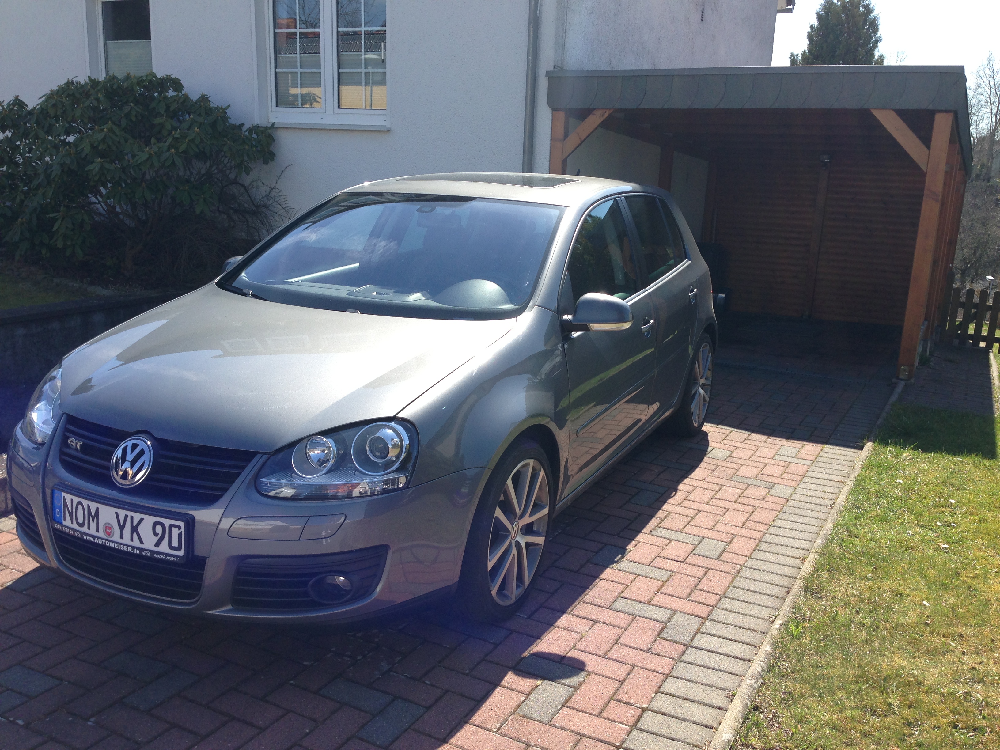 Nick's grauer GT - Golf 5 - meinGOLF.de